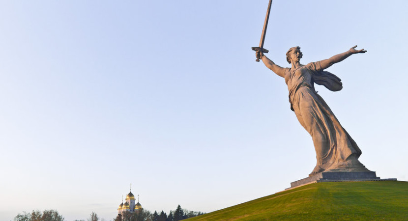 Motherland or Fatherland? – English-Language Thoughts